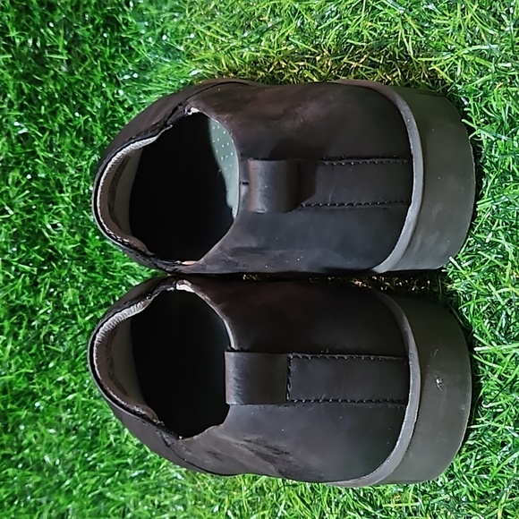 Dansko | Shoes | Dansko Linley Black Burnished Slipon Flats Womens Size ...